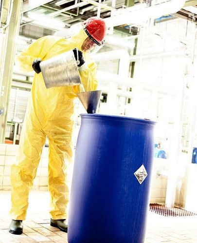 DuPont Tychem 2000 C overall